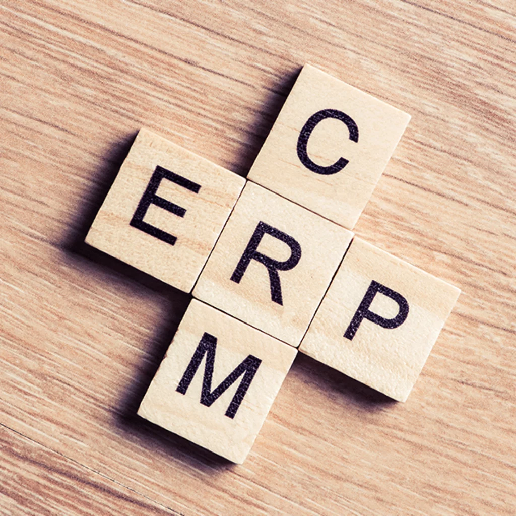 Benefits Of Integrating FSM Into ERP And CRM Software